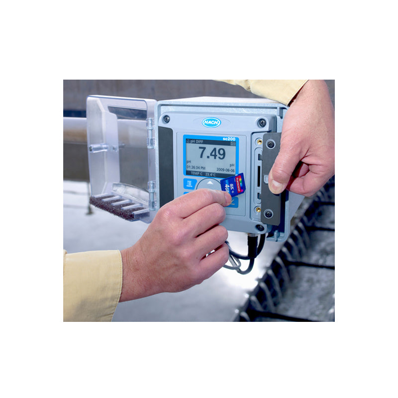 Hach SC200 Universal Controller 100-240 V AC two digital sensor inputs ...